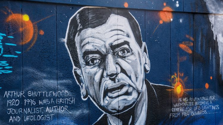 New Warminster Thing mural unveiled ahead of 60th anniversary ...